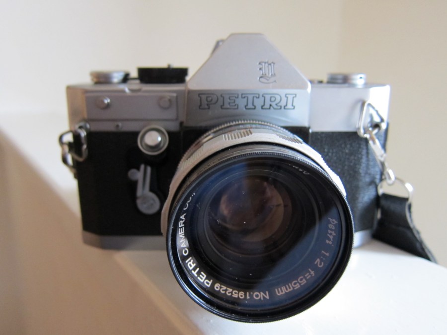 Petri V6 II – Camera Go Camera