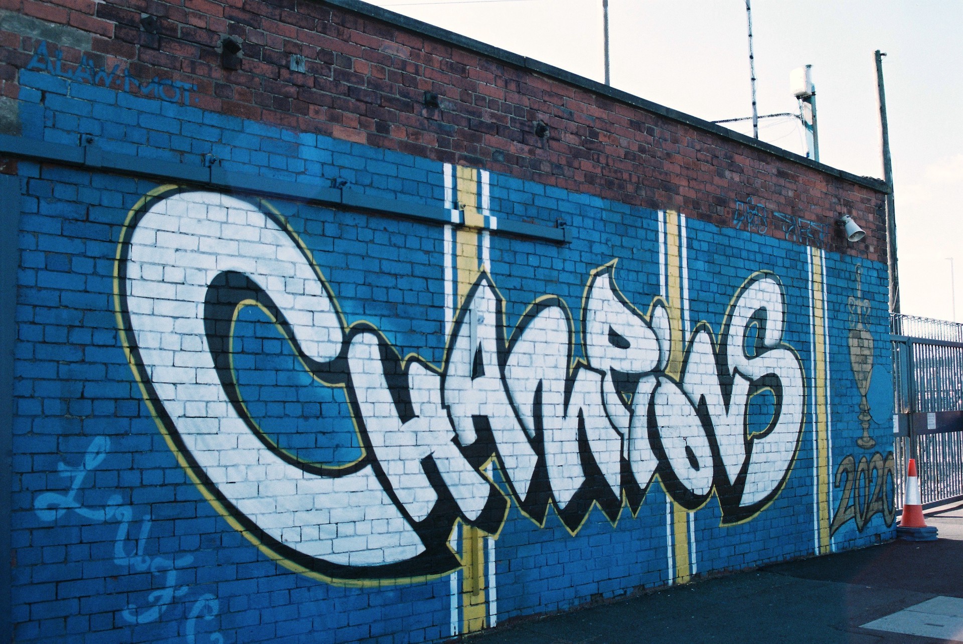 000023 – Camera Go Camera