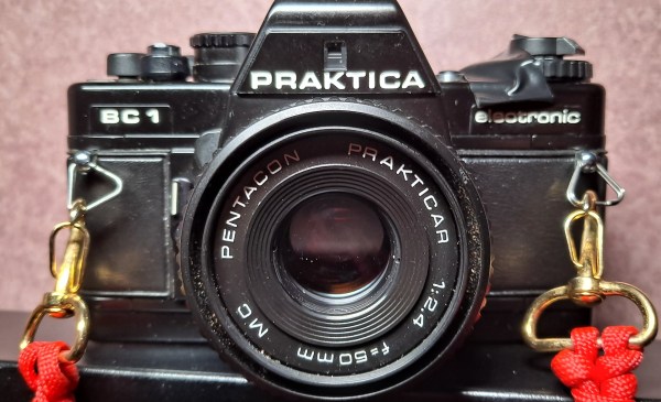 Praktica BC1 Electronic – Camera Go Camera