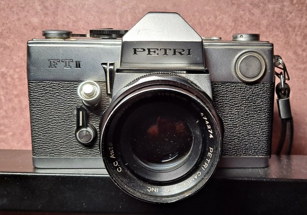 Petri FT II – Camera Go Camera